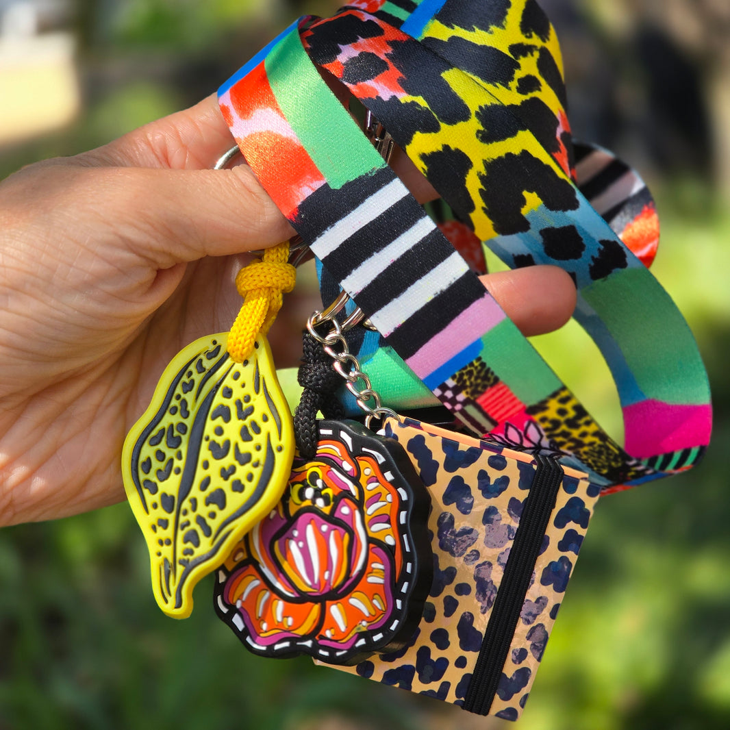 Trini Guzman | ONLINE SHOP